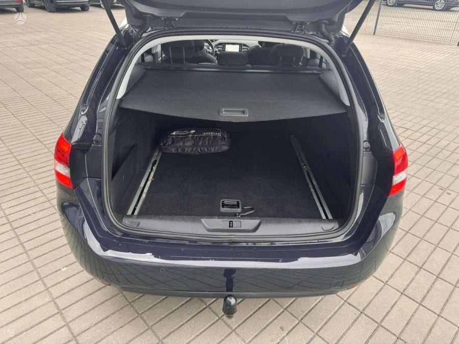 Pelēks Peugeot 308 2019 Kauņa, ar dzinēja tilpumu 1.50 L un nobraukumu 215 tūkst. km par 6300 €, foto 7 vietnē AUTOMOTO.COM.LV