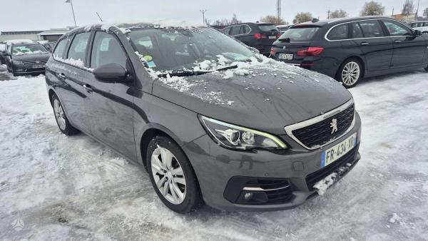 Pelēks Peugeot 308 2020 Marijampole, ar dzinēja tilpumu 1.50 L un nobraukumu 145 tūkst. km par 9662 €, foto 7 vietnē AUTOMOTO.COM.LV
