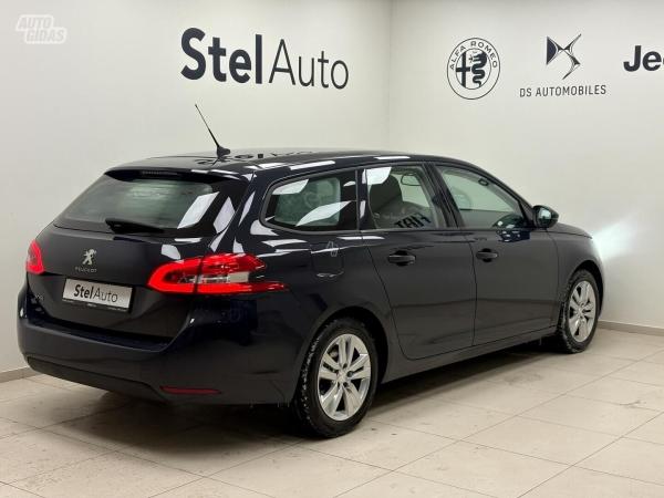 Grey Peugeot 308 2020 in Vilnius, with an engine capacity of 1.20 L and mileage of 96 thousand km for 8790 €, photo 5 on AUTOMOTO.COM.LV