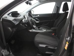 Pelēks Peugeot 308 2020 Viļņa, ar dzinēja tilpumu 1.50 L un nobraukumu 170 tūkst. km par 9699 €, foto 4 vietnē AUTOMOTO.COM.LV