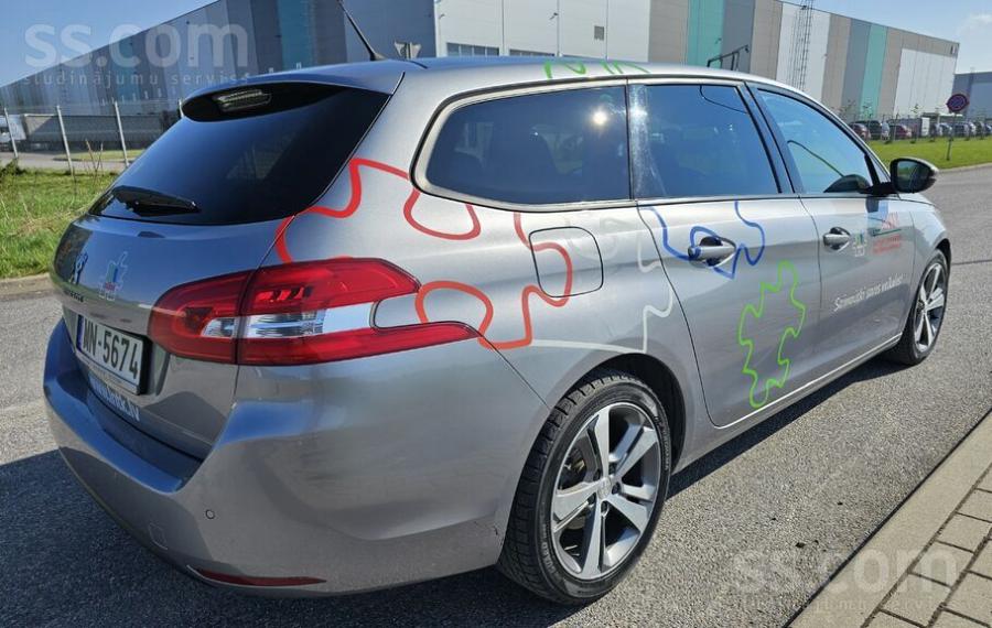 Pelēks Peugeot 308 2020 Rīga, ar dzinēja tilpumu 1.50 L un nobraukumu 226 tūkst. km par 6000 €, foto 4 vietnē AUTOMOTO.COM.LV