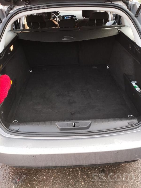 Grey Peugeot 308 2020 in Riga, with an engine capacity of 1.50 L and mileage of 0 thousand km for 7850 €, photo 10 on AUTOMOTO.COM.LV