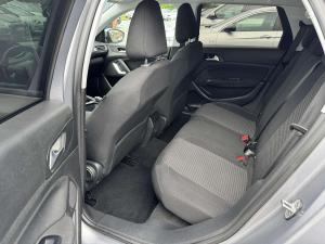 Grey Peugeot 308 2020 in Telschi, with an engine capacity of 1.50 L and mileage of 205 thousand km for 7300 €, photo 18 on AUTOMOTO.COM.LV
