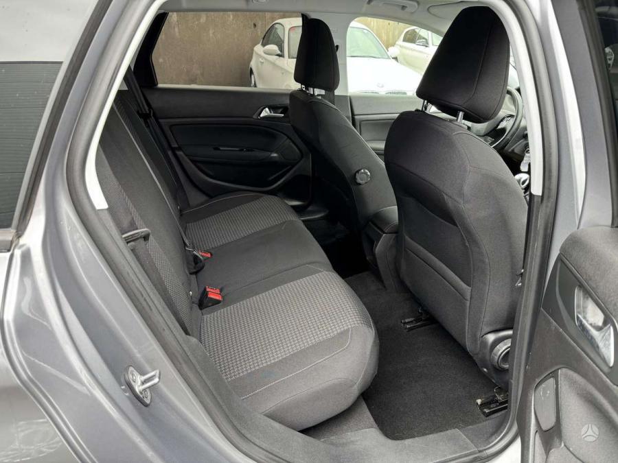 Grey Peugeot 308 2020 in Telschi, with an engine capacity of 1.50 L and mileage of 205 thousand km for 7300 €, photo 20 on AUTOMOTO.COM.LV