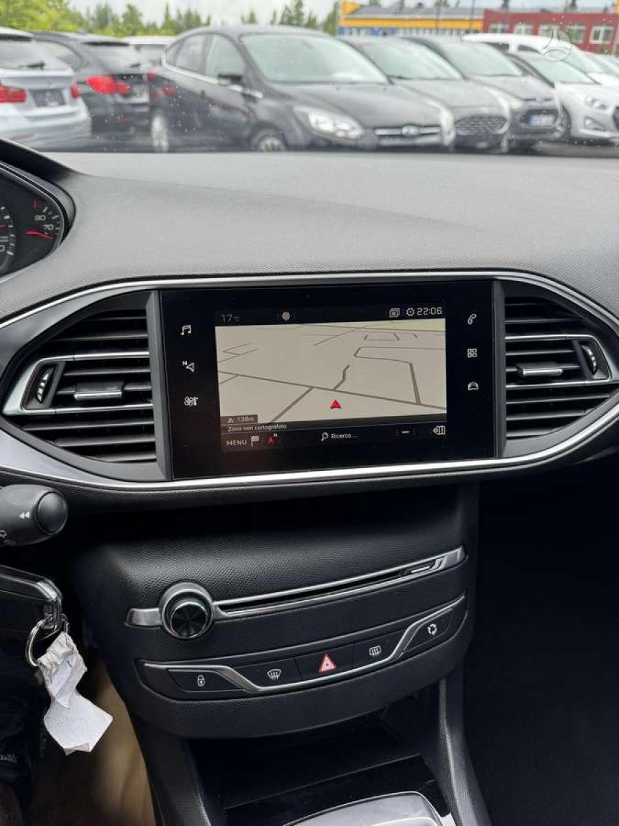 Grey Peugeot 308 2020 in Telschi, with an engine capacity of 1.50 L and mileage of 205 thousand km for 7300 €, photo 27 on AUTOMOTO.COM.LV