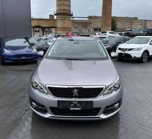 Grey Peugeot 308 2020 in Telschi, with an engine capacity of 1.60 L and mileage of 205 thousand km for 7290 €, photo 4 on AUTOMOTO.COM.LV