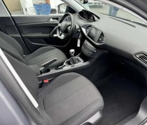 Grey Peugeot 308 2020 in Telschi, with an engine capacity of 1.60 L and mileage of 205 thousand km for 7290 €, photo 13 on AUTOMOTO.COM.LV