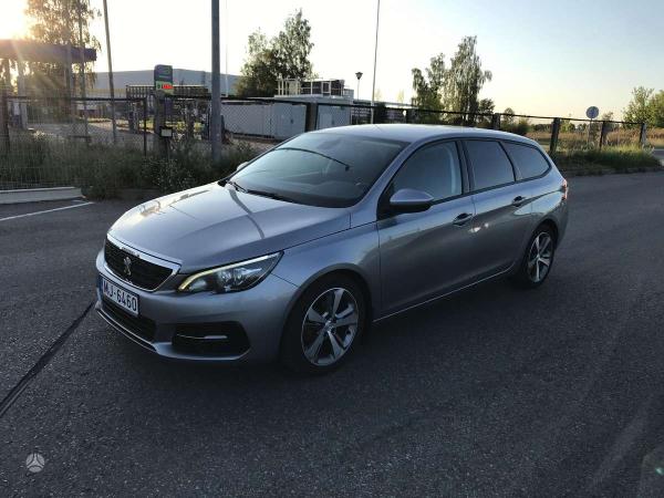 Grey Peugeot 308 2020 in Marijampole, with an engine capacity of 1.50 L and mileage of 226 thousand km for 5800 €, photo 6 on AUTOMOTO.COM.LV