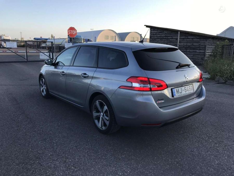Grey Peugeot 308 2020 in Marijampole, with an engine capacity of 1.50 L and mileage of 226 thousand km for 5800 €, photo 11 on AUTOMOTO.COM.LV