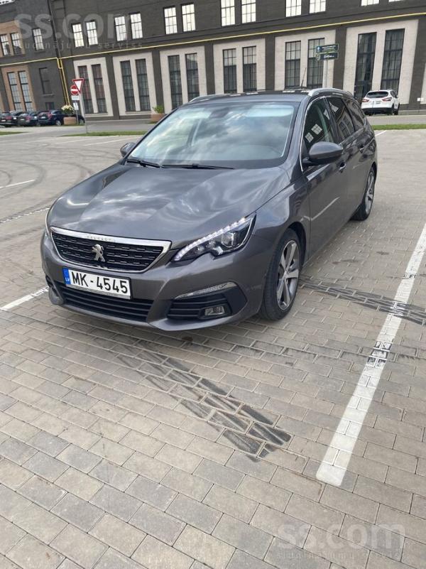 Pelēks Peugeot 308 2020 Rīga, ar dzinēja tilpumu 1.20 L un nobraukumu 55 tūkst. km par 10800 €, foto 2 vietnē AUTOMOTO.COM.LV