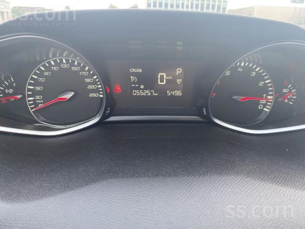 Pelēks Peugeot 308 2020 Rīga, ar dzinēja tilpumu 1.20 L un nobraukumu 55 tūkst. km par 10800 €, foto 5 vietnē AUTOMOTO.COM.LV