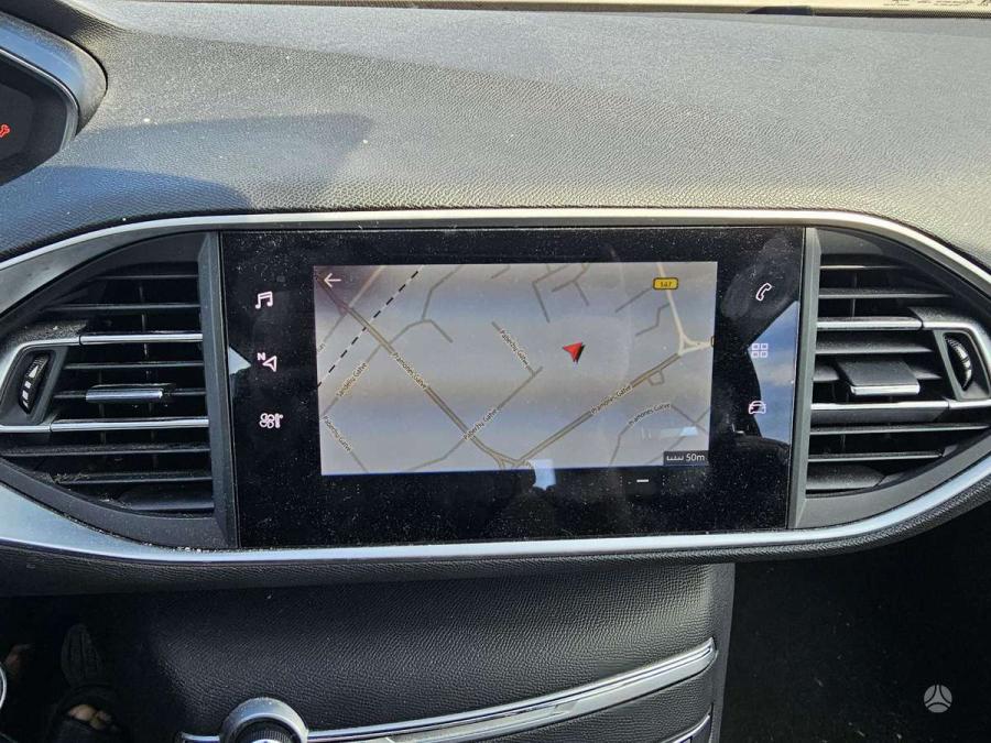 Pelēks Peugeot 308 2020 Tauragė, ar dzinēja tilpumu 1.50 L un nobraukumu 228 tūkst. km par 5600 €, foto 18 vietnē AUTOMOTO.COM.LV