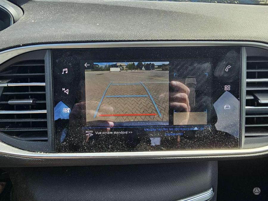 Pelēks Peugeot 308 2020 Tauragė, ar dzinēja tilpumu 1.50 L un nobraukumu 228 tūkst. km par 5600 €, foto 19 vietnē AUTOMOTO.COM.LV