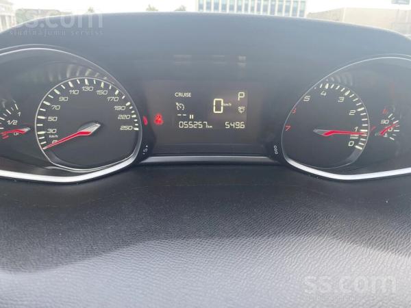 Pelēks Peugeot 308 2020 Rīga, ar dzinēja tilpumu 1.20 L un nobraukumu 56 tūkst. km par 9800 €, foto 6 vietnē AUTOMOTO.COM.LV