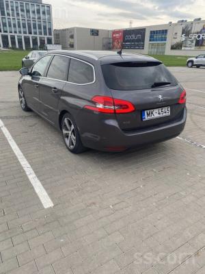 Grey Peugeot 308 2020 in Riga, with an engine capacity of 1.20 L and mileage of 56 thousand km for 9800 €, photo 12 on AUTOMOTO.COM.LV