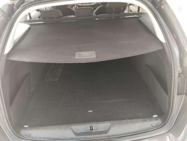 Grey Peugeot 308 2020 in Taurage, with an engine capacity of 1.50 L and mileage of 127 thousand km for 6000 €, photo 10 on AUTOMOTO.COM.LV