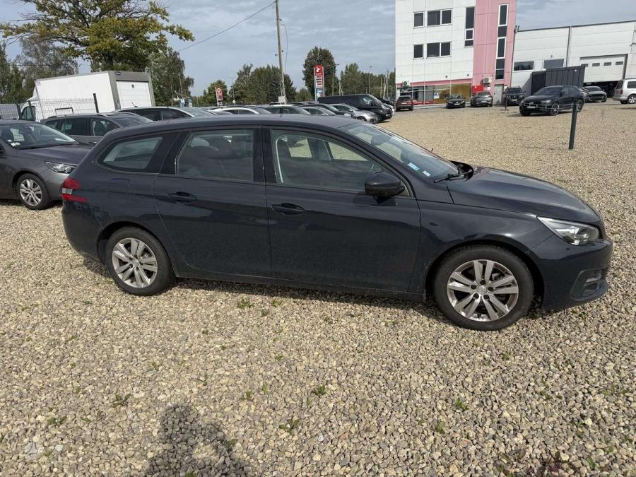 Серый Пежо 308 2020 в Таураге, объемом двигателя 1.50 л и пробегом 170 тыс. км за 4999 €, фото 9 на AUTOMOTO.COM.LV