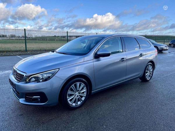 Pelēks Peugeot 308 2021 Marijampole, ar dzinēja tilpumu 1.50 L un nobraukumu 168 tūkst. km par 10890 €, foto 3 vietnē AUTOMOTO.COM.LV