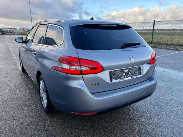 Pelēks Peugeot 308 2021 Marijampole, ar dzinēja tilpumu 1.50 L un nobraukumu 168 tūkst. km par 10890 €, foto 7 vietnē AUTOMOTO.COM.LV