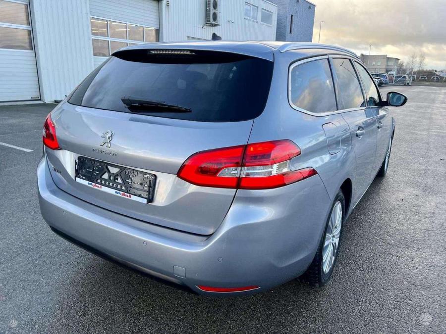 Pelēks Peugeot 308 2021 Marijampole, ar dzinēja tilpumu 1.50 L un nobraukumu 168 tūkst. km par 10890 €, foto 8 vietnē AUTOMOTO.COM.LV