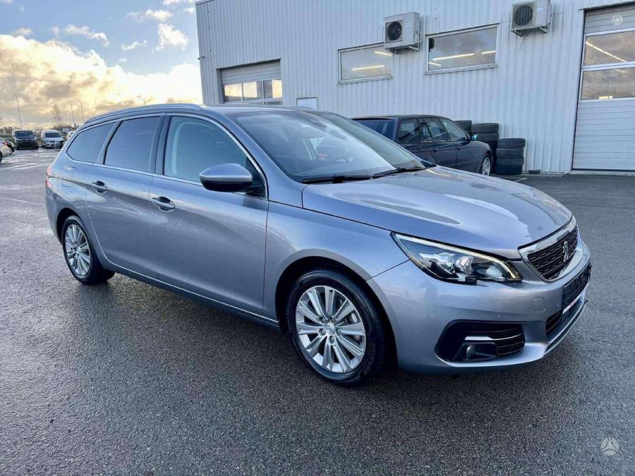 Pelēks Peugeot 308 2021 Marijampole, ar dzinēja tilpumu 1.50 L un nobraukumu 168 tūkst. km par 10890 €, foto 11 vietnē AUTOMOTO.COM.LV