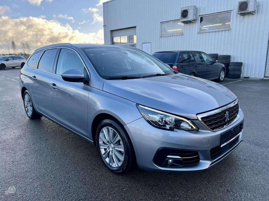 Pelēks Peugeot 308 2021 Marijampole, ar dzinēja tilpumu 1.50 L un nobraukumu 168 tūkst. km par 10890 €, foto 12 vietnē AUTOMOTO.COM.LV