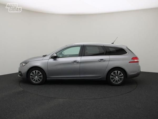 Grey Peugeot 308 2021 in Vilnius, with an engine capacity of 1.50 L and mileage of 196 thousand km for 10799 €, photo 6 on AUTOMOTO.COM.LV