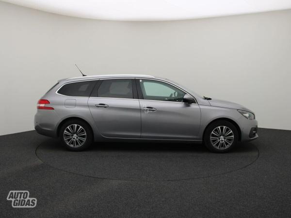 Grey Peugeot 308 2021 in Vilnius, with an engine capacity of 1.50 L and mileage of 196 thousand km for 10799 €, photo 9 on AUTOMOTO.COM.LV