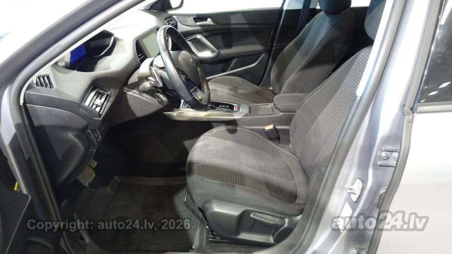 Pelēks Peugeot 308 2021 Tallina, ar dzinēja tilpumu 1.20 L un nobraukumu 132 tūkst. km par 11500 €, foto 5 vietnē AUTOMOTO.COM.LV
