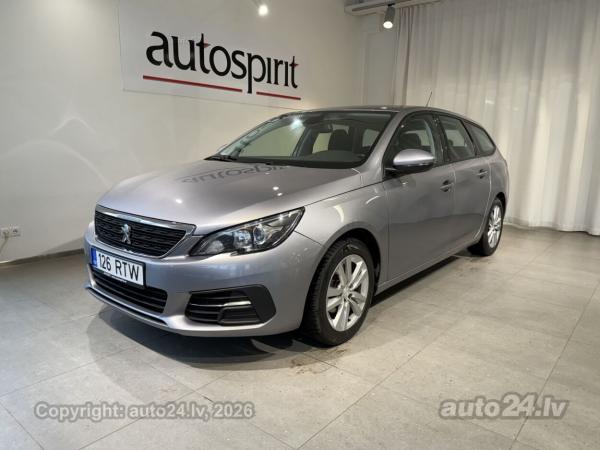 Grey Peugeot 308 2021 in Tallinn, with an engine capacity of 1.20 L and mileage of 118 thousand km for 12500 €, photo 1 on AUTOMOTO.COM.LV