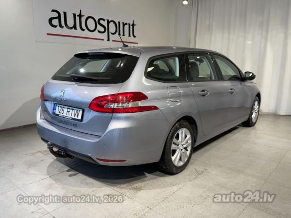 Grey Peugeot 308 2021 in Tallinn, with an engine capacity of 1.20 L and mileage of 118 thousand km for 12500 €, photo 4 on AUTOMOTO.COM.LV