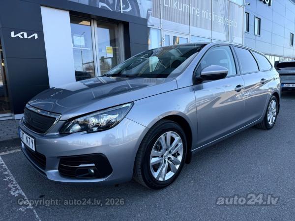 Grey Peugeot 308 2021 in Tallinn, with an engine capacity of 1.50 L and mileage of 89 thousand km for 10900 €, photo 1 on AUTOMOTO.COM.LV