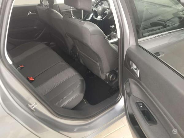 Pelēks Peugeot 308 2021 Tauragė, ar dzinēja tilpumu 1.50 L un nobraukumu 245 tūkst. km par 6600 €, foto 8 vietnē AUTOMOTO.COM.LV