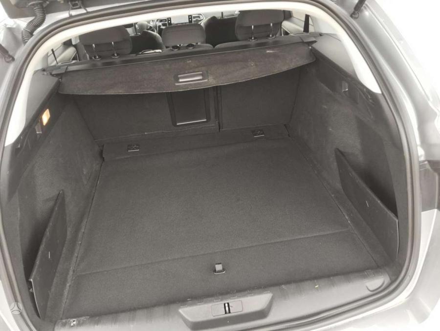 Grey Peugeot 308 2021 in Taurage, with an engine capacity of 1.50 L and mileage of 245 thousand km for 6600 €, photo 10 on AUTOMOTO.COM.LV