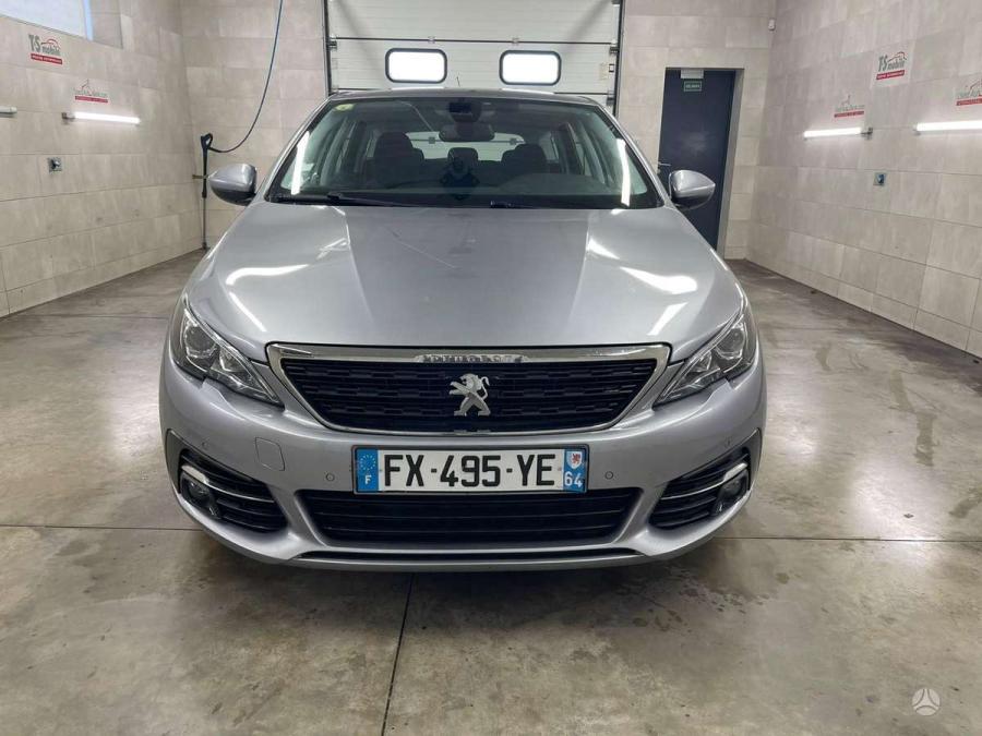 Grey Peugeot 308 2021 in Marijampole, with an engine capacity of 1.50 L and mileage of 169 thousand km for 6776 €, photo 3 on AUTOMOTO.COM.LV