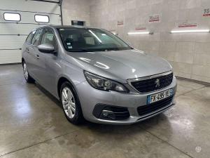 Grey Peugeot 308 2021 in Marijampole, with an engine capacity of 1.50 L and mileage of 169 thousand km for 6776 €, photo 4 on AUTOMOTO.COM.LV