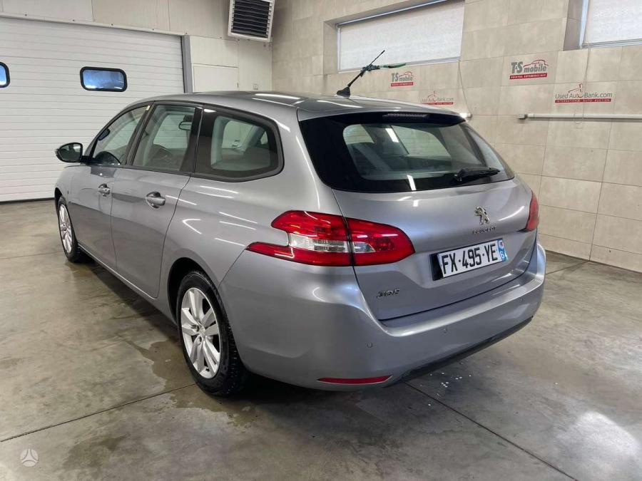 Grey Peugeot 308 2021 in Marijampole, with an engine capacity of 1.50 L and mileage of 169 thousand km for 6776 €, photo 7 on AUTOMOTO.COM.LV