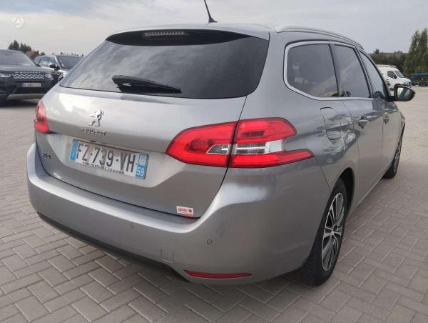 Grey Peugeot 308 2021 in Taurage, with an engine capacity of 1.50 L and mileage of 145 thousand km for 6200 €, photo 4 on AUTOMOTO.COM.LV