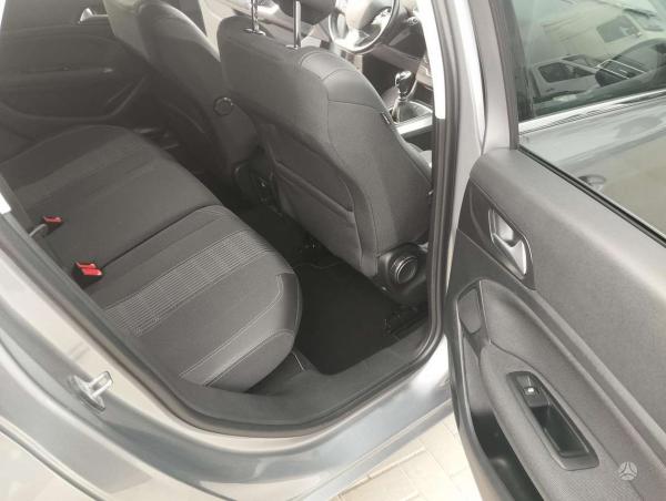 Grey Peugeot 308 2021 in Taurage, with an engine capacity of 1.50 L and mileage of 145 thousand km for 6200 €, photo 9 on AUTOMOTO.COM.LV