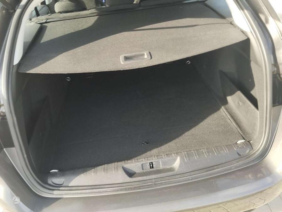 Pelēks Peugeot 308 2021 Tauragė, ar dzinēja tilpumu 1.50 L un nobraukumu 137 tūkst. km par 6000 €, foto 12 vietnē AUTOMOTO.COM.LV