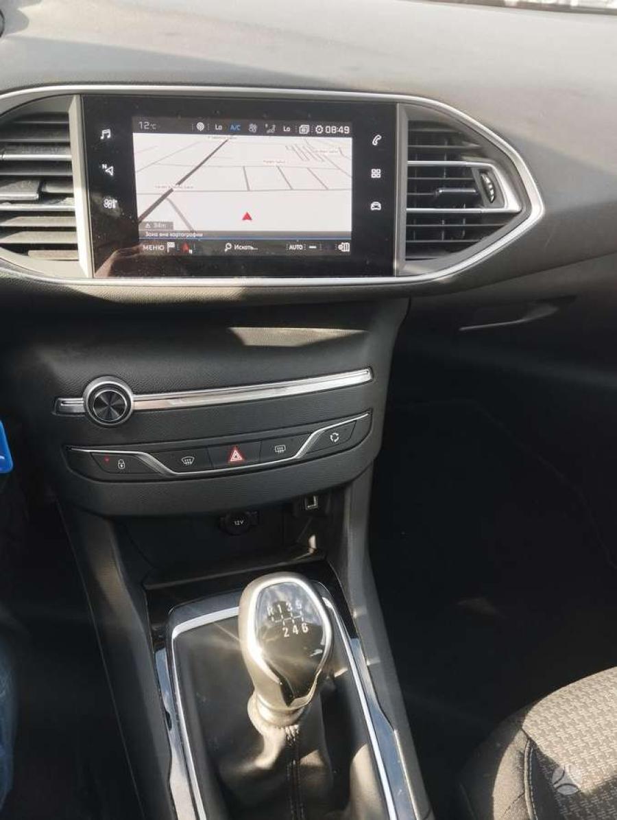 Pelēks Peugeot 308 2021 Tauragė, ar dzinēja tilpumu 1.50 L un nobraukumu 137 tūkst. km par 6000 €, foto 17 vietnē AUTOMOTO.COM.LV