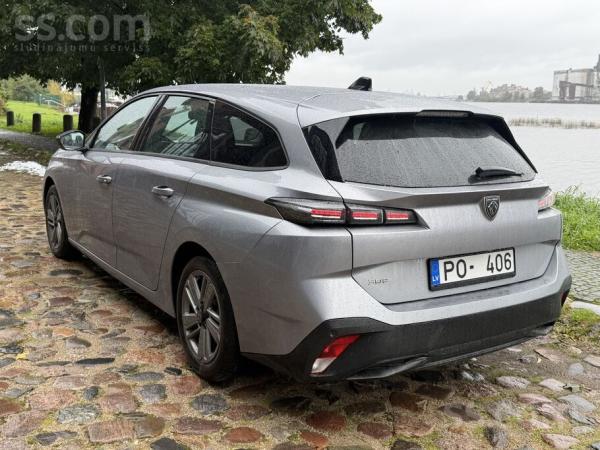 Pelēks Peugeot 308 2021 Saldus, ar dzinēja tilpumu 1.20 L un nobraukumu 138 tūkst. km par 14600 €, foto 1 vietnē AUTOMOTO.COM.LV