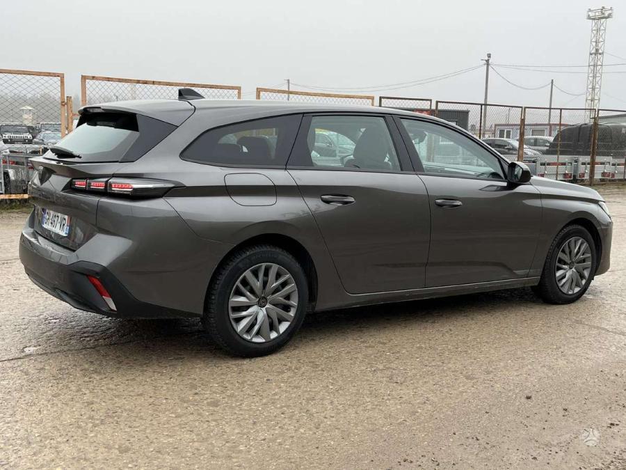 Grey Peugeot 308 2022 in Vilnius, with an engine capacity of 1.20 L and mileage of 166 thousand km for 11374 €, photo 6 on AUTOMOTO.COM.LV