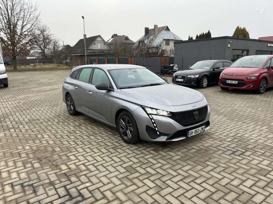 Grey Peugeot 308 2022 in Taurage, with an engine capacity of 1.50 L and mileage of 155 thousand km for 13794 €, photo 1 on AUTOMOTO.COM.LV