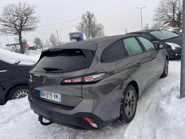 Grey Peugeot 308 2022 in Taurage, with an engine capacity of 1.50 L and mileage of 190 thousand km for 11900 €, photo 3 on AUTOMOTO.COM.LV