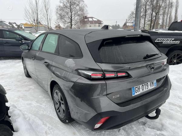 Grey Peugeot 308 2022 in Taurage, with an engine capacity of 1.50 L and mileage of 190 thousand km for 11900 €, photo 4 on AUTOMOTO.COM.LV