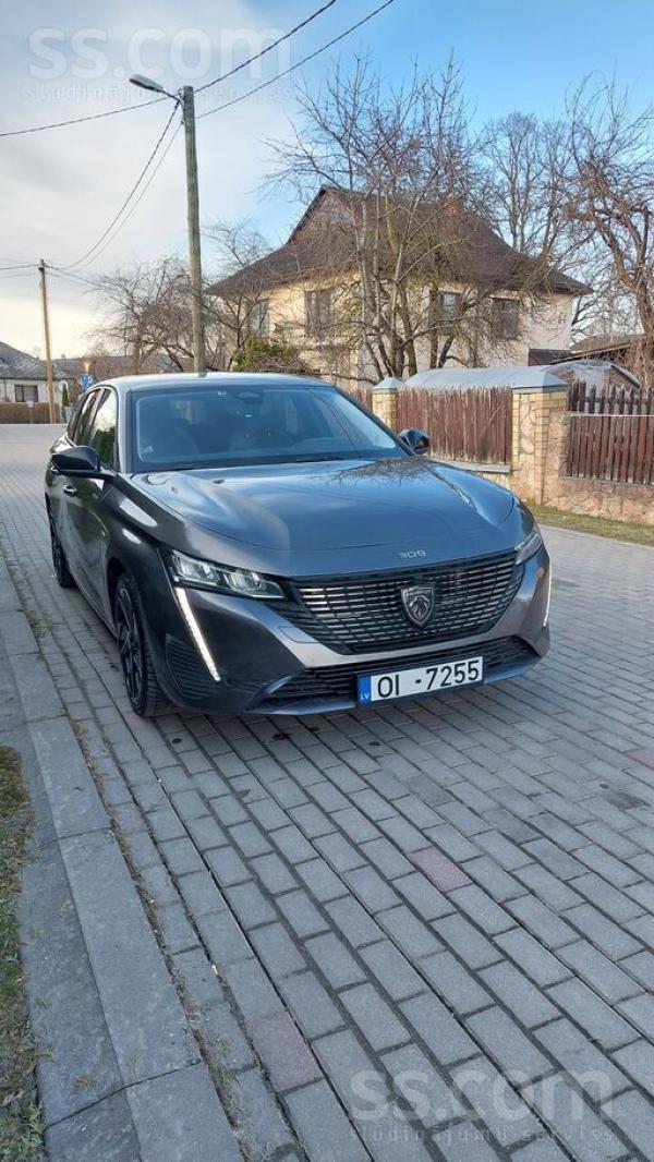 Grey Peugeot 308 2022 in Bauska, with an engine capacity of 1.60 L and mileage of 52 thousand km for 16500 €, photo 6 on AUTOMOTO.COM.LV