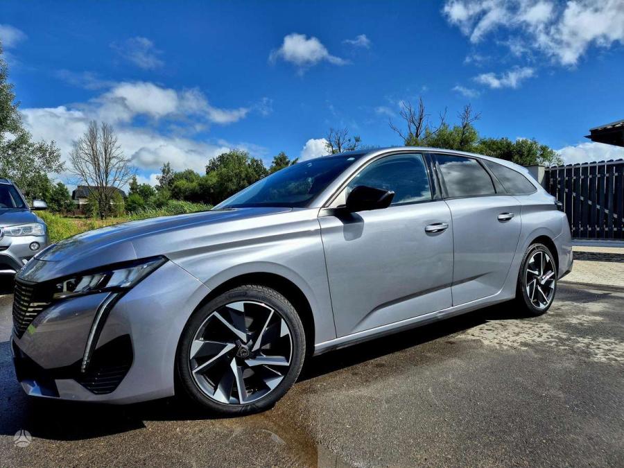 Pelēks Peugeot 308 2022 Viļņa, ar dzinēja tilpumu 1.50 L un nobraukumu 178 tūkst. km par 12500 €, foto 3 vietnē AUTOMOTO.COM.LV