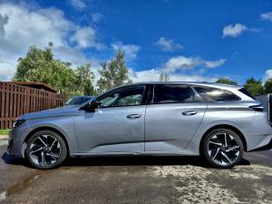 Pelēks Peugeot 308 2022 Viļņa, ar dzinēja tilpumu 1.50 L un nobraukumu 178 tūkst. km par 12500 €, foto 4 vietnē AUTOMOTO.COM.LV