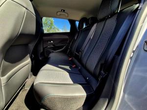 Pelēks Peugeot 308 2022 Viļņa, ar dzinēja tilpumu 1.50 L un nobraukumu 178 tūkst. km par 12500 €, foto 20 vietnē AUTOMOTO.COM.LV